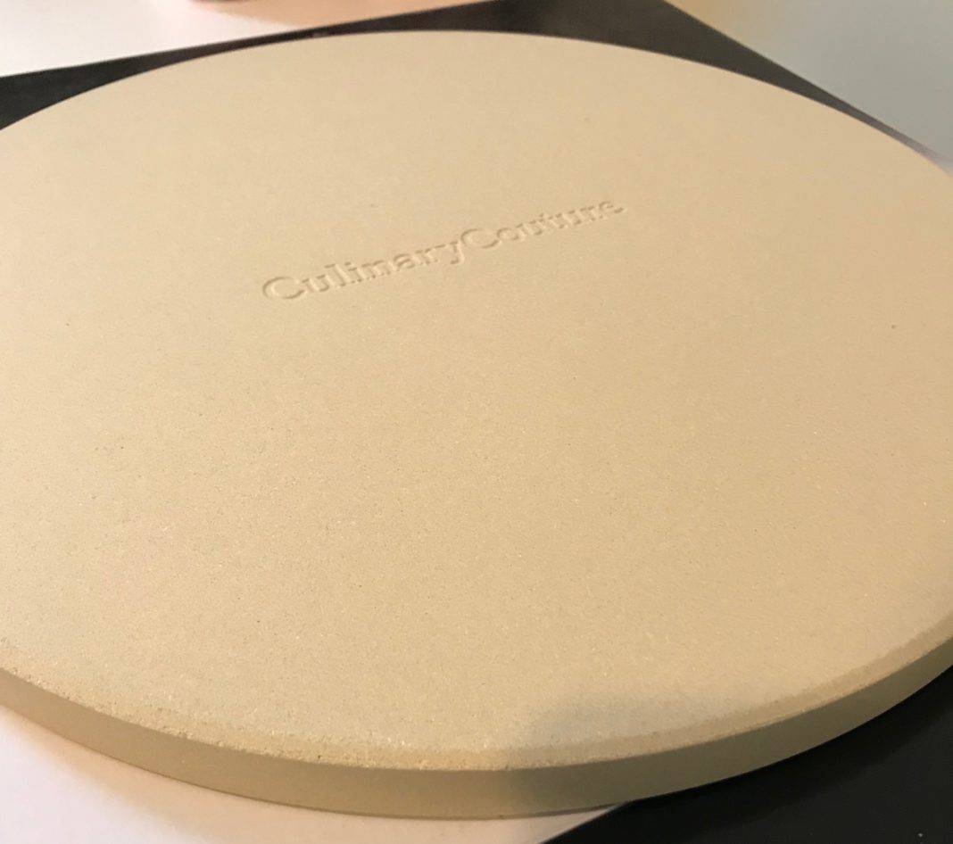 How to Use a Pizza Stone in the Oven (5 Easy Steps) - Prudent Reviews