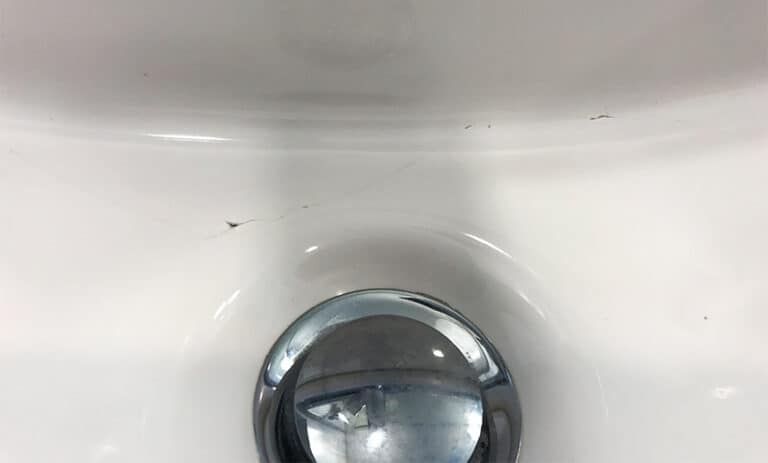 How to Fix a Cracked Porcelain Sink (8 Steps) - Prudent Reviews