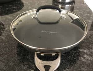 Are Calphalon Pans Oven-Safe? (Quick Guide) - Prudent Reviews