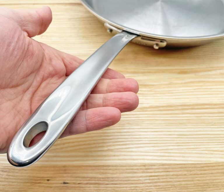 All-Clad D3 vs. D3 Everyday (Key Differences Explained) - Prudent Reviews