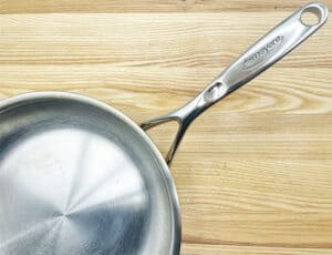 Best Oven-Safe Skillets (Top 5 Reviewed) - Prudent Reviews