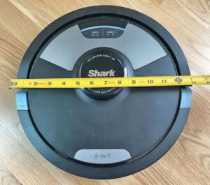 15 Pros and Cons of Robot Vacuums (Are They Worth It?)