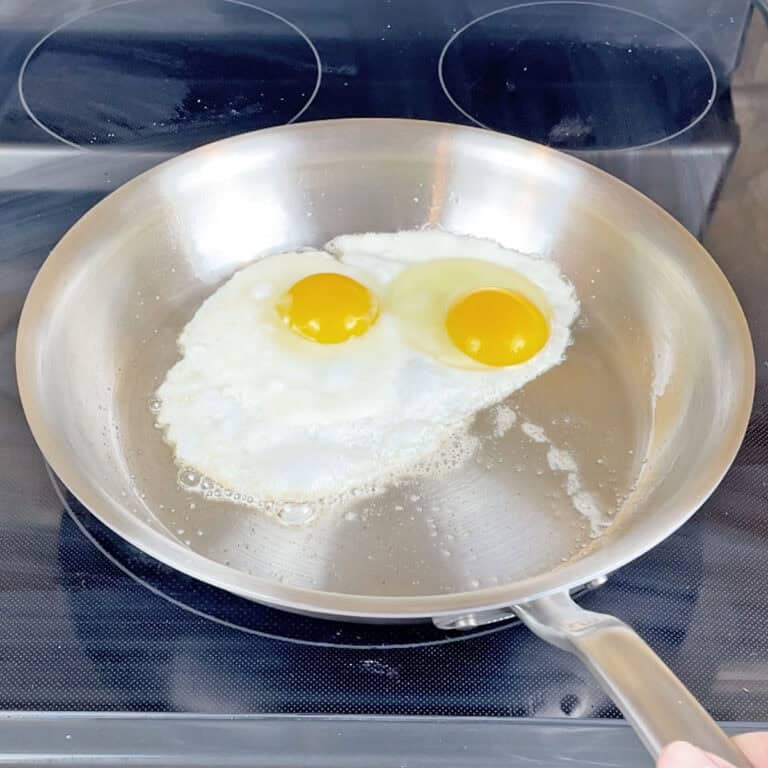 How to Make Any Type of Pan Non-Stick (Step-by-Step) - Prudent Reviews