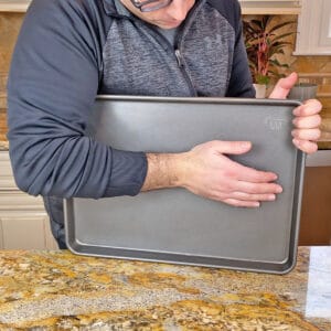 Why Pans and Baking Sheets Warp (& How to Easily Fix It) - Prudent Reviews