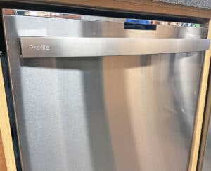 GE Profile vs. Monogram Appliances (5 Key Differences)