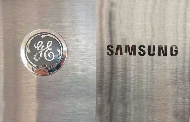 GE vs. Samsung Refrigerators (7 Key Differences)