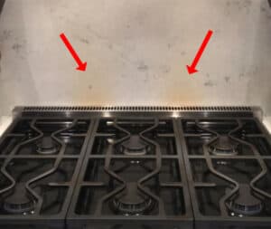 15 Pros & Cons of Quartz Backsplashes (Are They Worth It?)