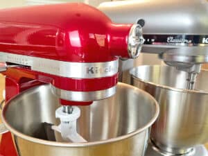 KitchenAid Classic vs. Artisan Mini (Mixer Comparison)