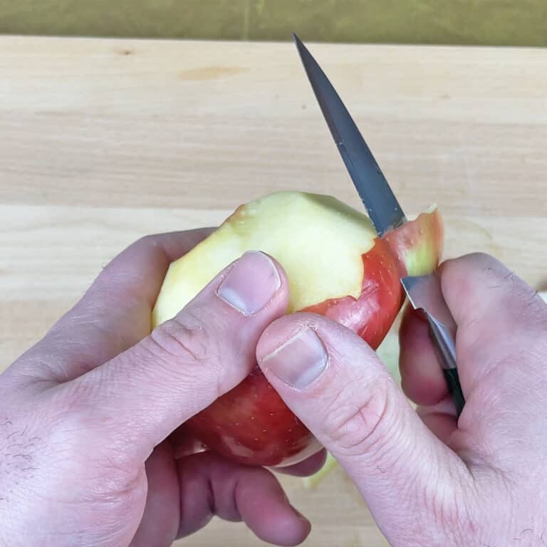 21 Different Types of Kitchen Knives Explained (With Chart)