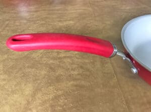 Calphalon vs. Rachael Ray (Which Cookware Is Better?) - Prudent Reviews