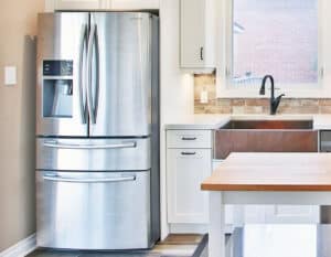 Whirlpool vs. Samsung Refrigerators (7 Key Differences)
