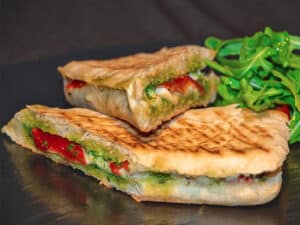 7 Types of Toasters (And the Pros & Cons of Each) - Prudent Reviews