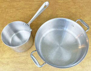 Saucepan vs. Pot (What's the Difference?) - Prudent Reviews