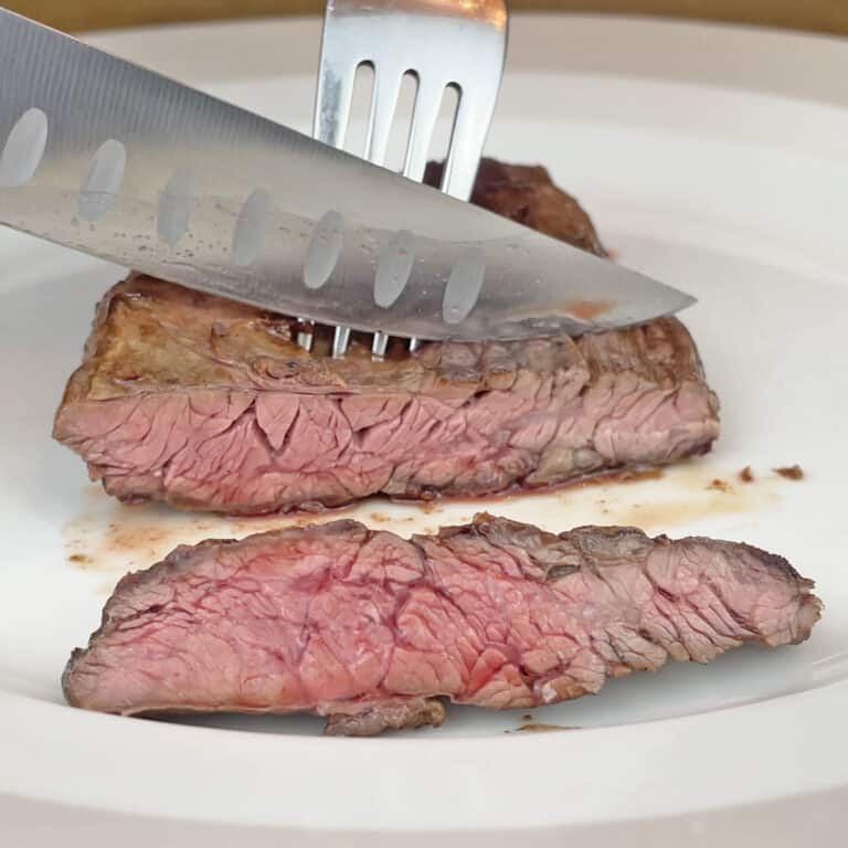 Serrated vs. Non-Serrated Steak Knives (Test Results Revealed)