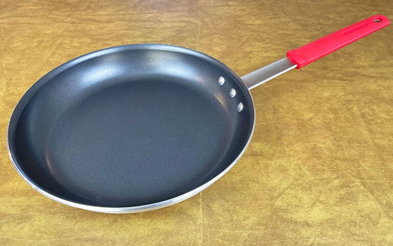 The 9 Best Non-Stick Pan Materials (How to Choose) - Prudent Reviews