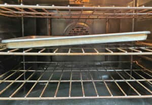 Why Pans and Baking Sheets Warp (& How to Easily Fix It) - Prudent Reviews