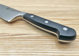 Best Zwilling Knives: Top Collections Compared (With Chart)